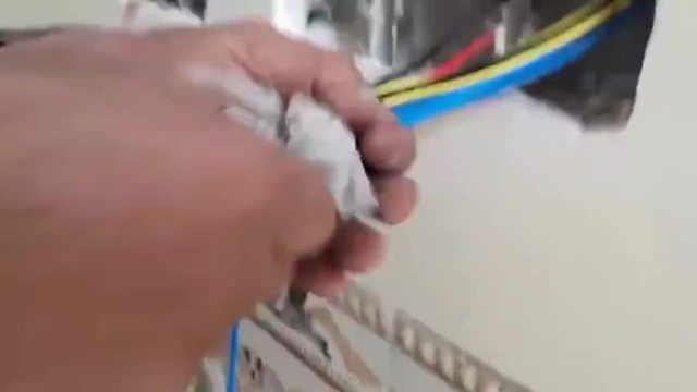 想学电工的可以看过来,手把手教你连接电线方式,绝对干货