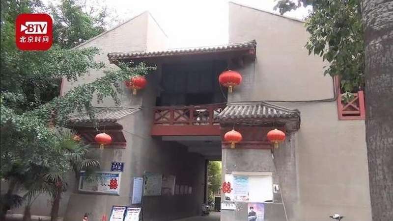 霸气!小区大门是古城墙遗址城门楼 网友:这才是真正的住皇城根儿