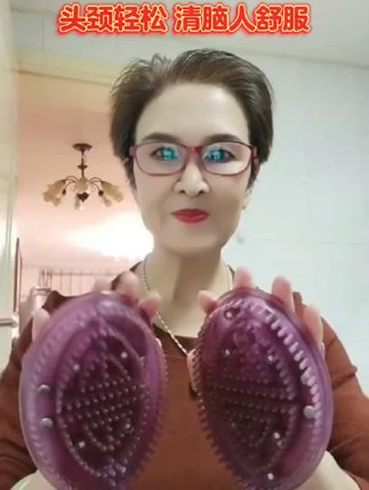 #居家锻炼 #头部按摩 #小动作大作用 #中老年锻炼 #好物推荐