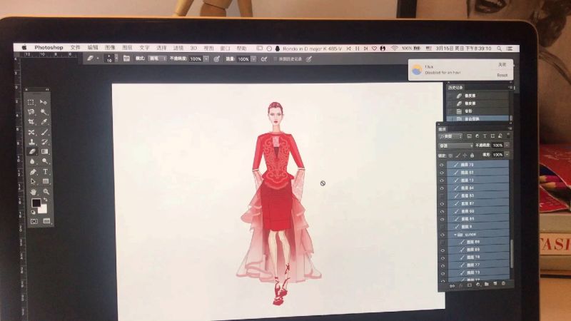 传统纹样礼服设计