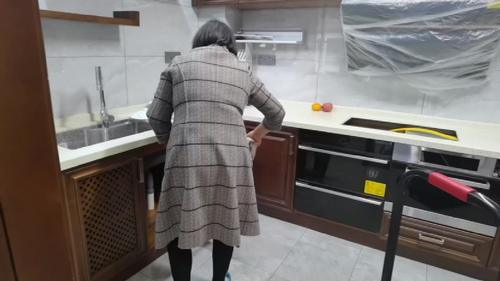 厨房装修千万不要华而不实!按婆婆要求做的款式,邻居都照我家装