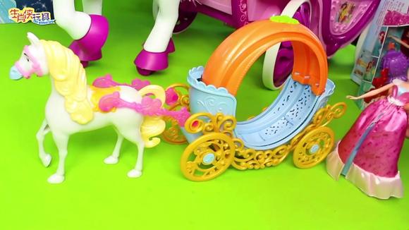 早教动画:超级漂亮的芭比娃娃,还有她那美丽的城堡和马车