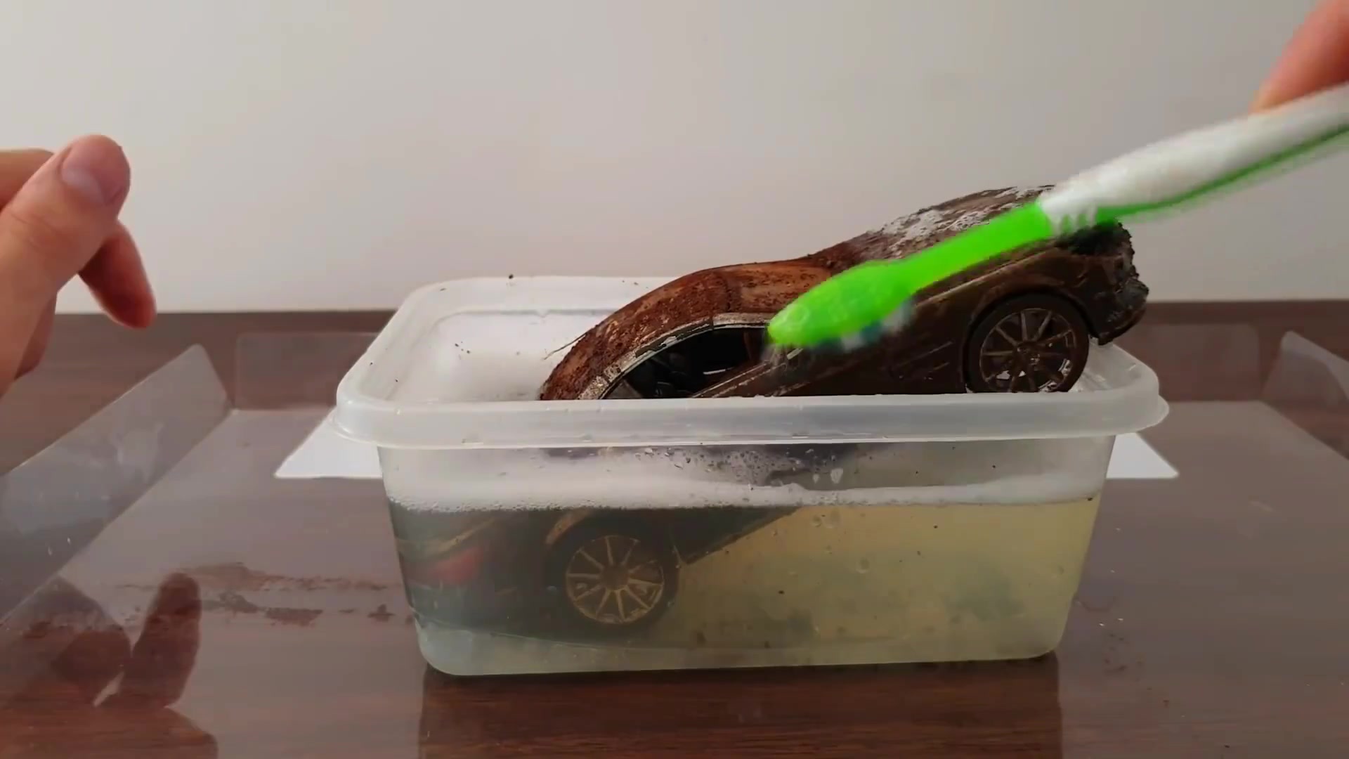 5元钱淘回来的车模,翻新后你觉得值多少?