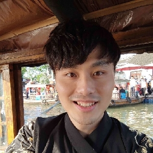 锦绣藏榕针 