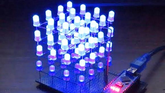 牛人脑洞大开设计的LED灯组合,亮起的那一刻,彻底被惊艳