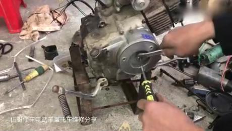 弯梁摩托车离合器松紧调整