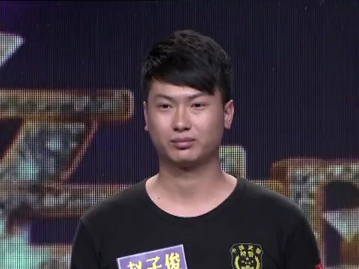 美女讲述被狗咬经历,天生招狗咬体质,太惨了