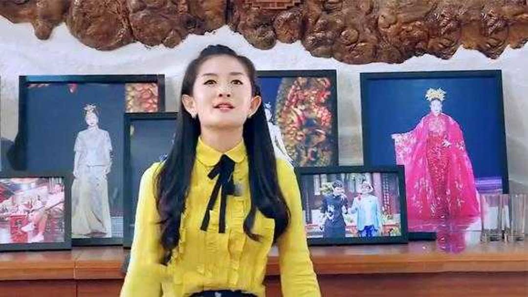 谢娜的模仿秀合集,当着刘嘉玲的面模仿她,本人都被折服了!