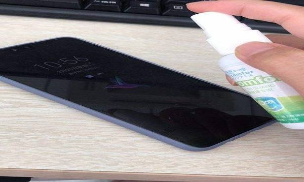 你的手机还在消毒吗?后悔现在才知道,告诉所有人,越快越好