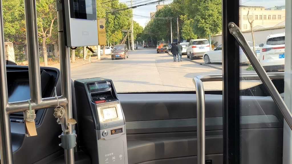 (即将更换终点站纪念+全程手持警告)杨高公交796路往周浦东站方向原...