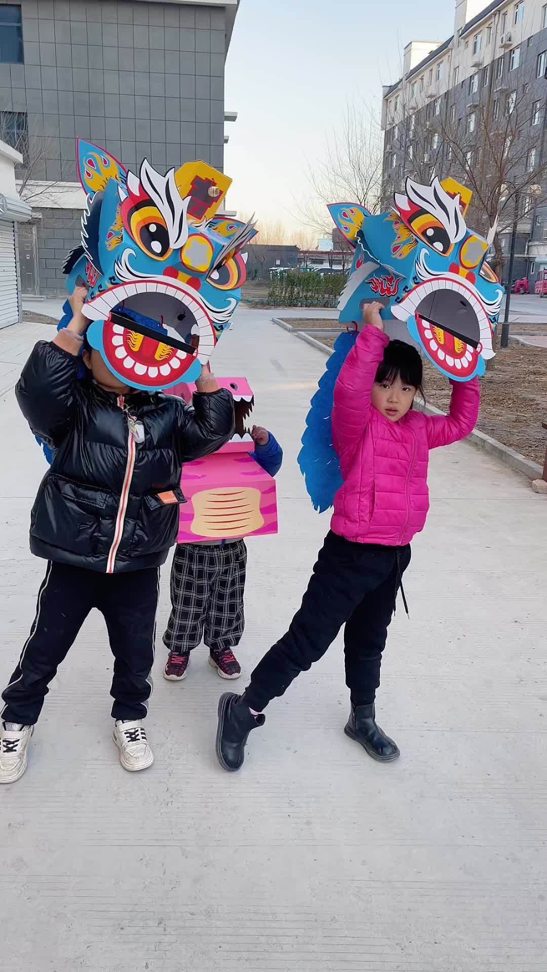 舞狮#手工纸箱舞狮