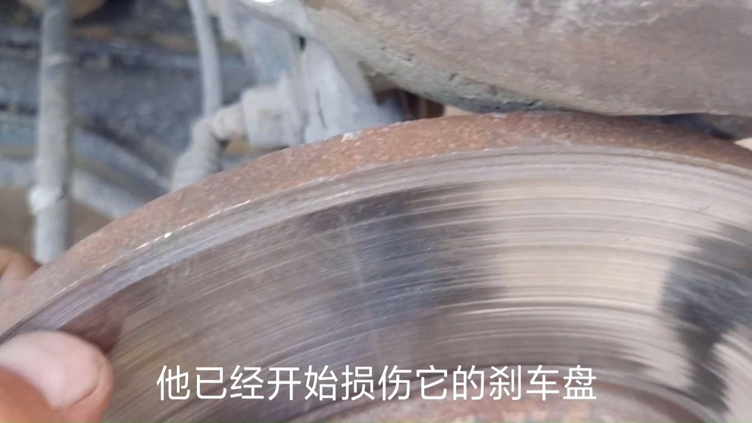 刹车异响需谨慎,一定要及时检查维修,行车安全很重要!