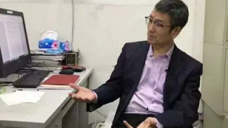 白岩松谈没微信:不想看你们怎么样活着,我怎么样活着都没搞明白