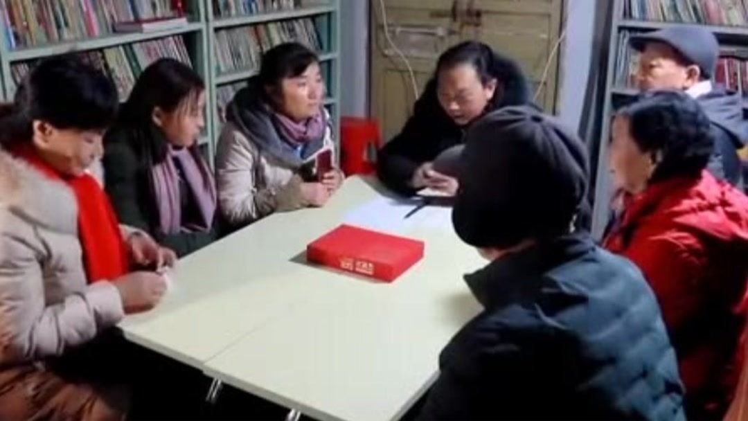 “板车宣讲团”乐趣多 大爷大妈有绝活