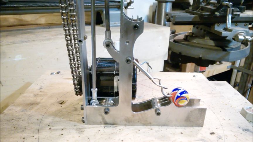 非常棒的机械小发明,设计的别出心裁,功能生动有趣!