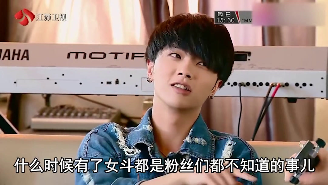 张碧晨瞒着华晨宇为他生下孩子,华晨宇回应:我很开心,恋情曝光