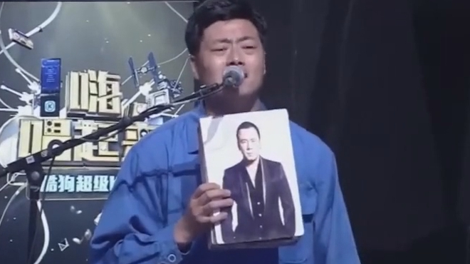 选手用一首歌模仿众多歌手明星,评委大惊失色:以为是原声,厉害
