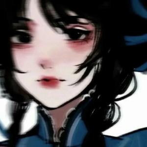 不正经的七月吖 