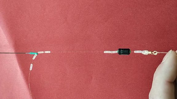 钓鱼:鱼上浮的时候,要改变垂钓方法