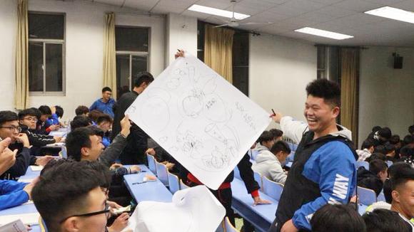 静老师在山东理工大学的大学生职业生涯规划分享课花絮