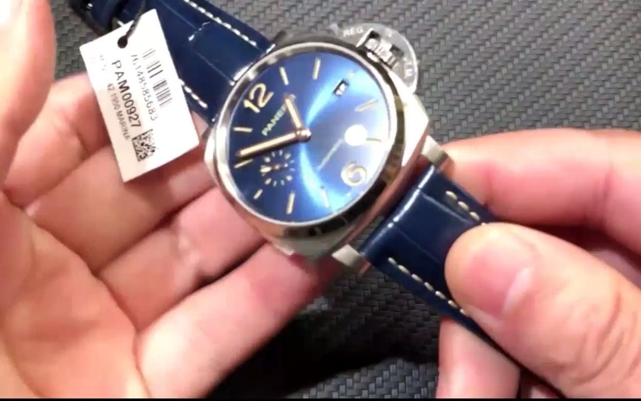 ...沛纳海PAM00927,上手最舒适42mm放射纹蓝面,男女可佩戴运动手表