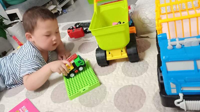 赛车总动员之玩具车一一登场