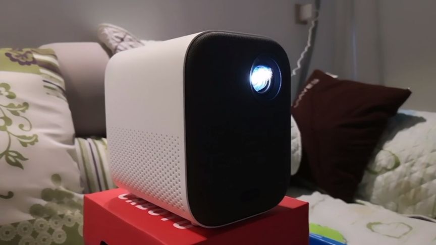 家用投影仪,画质还不错,值得拥有