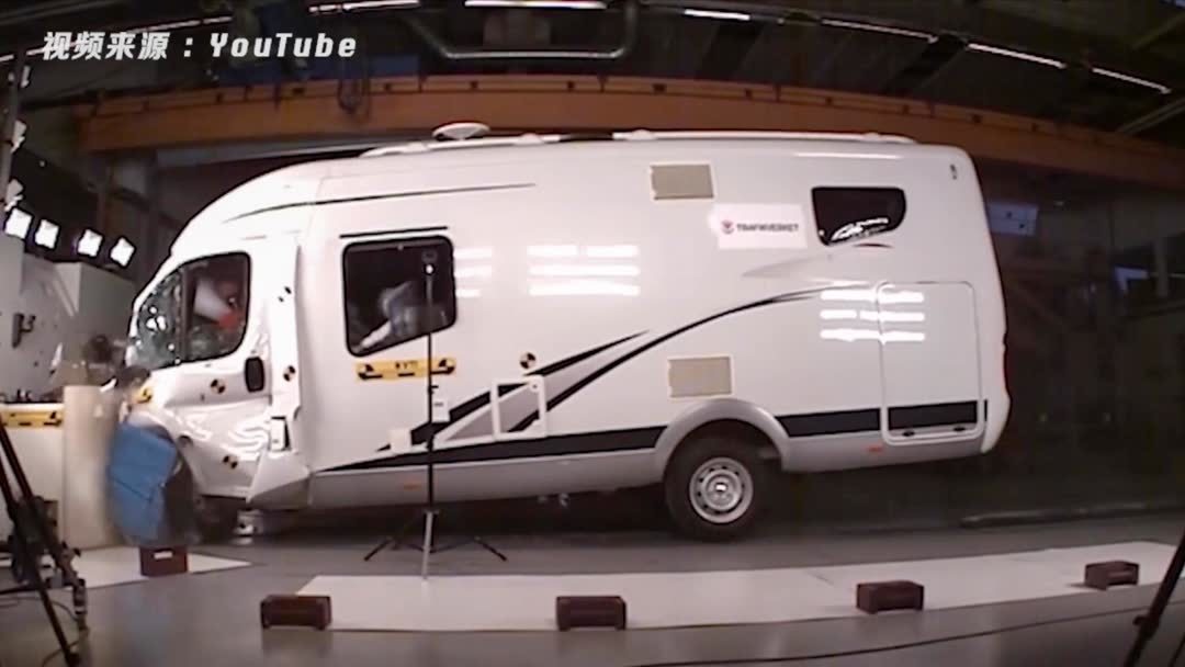 房车碰撞测试来了!不同车身材质情况下究竟有什么表现