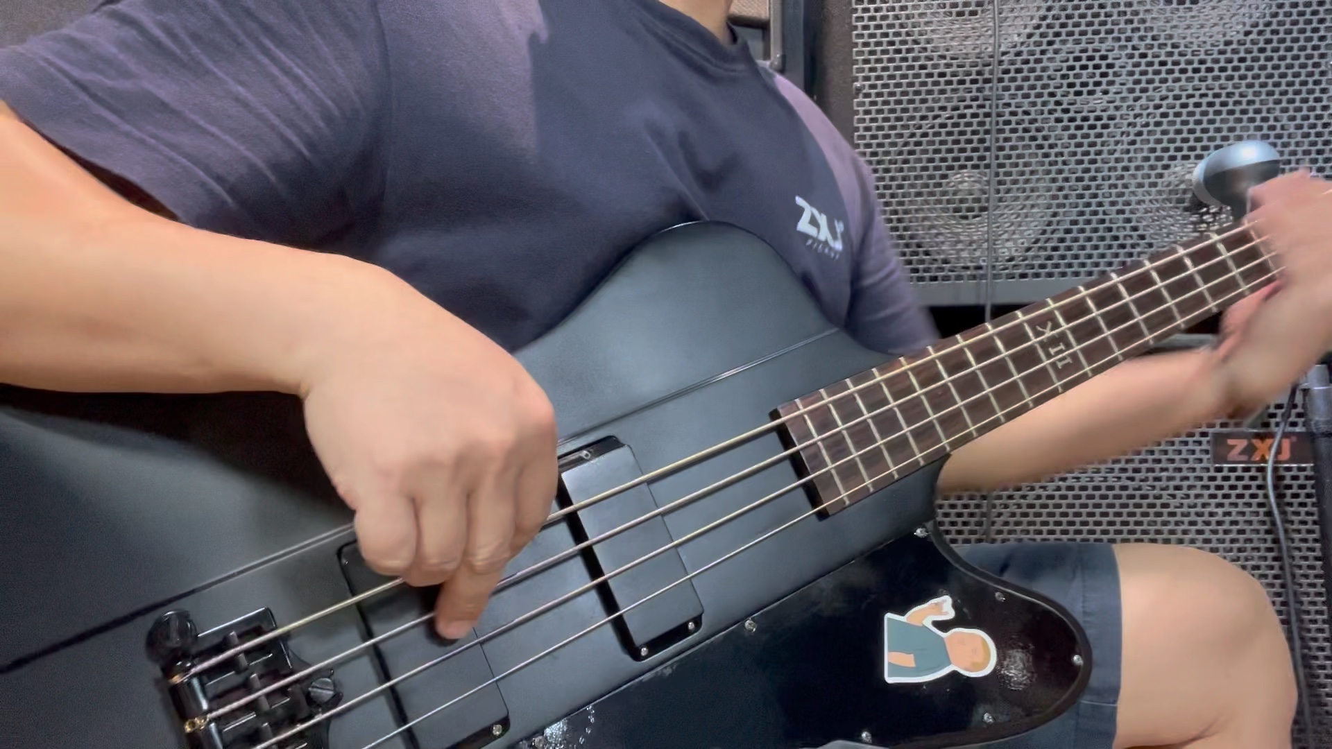 电贝斯改装升级大全之26夜,ZXJ Bass EQ前级主动电路贝司琴载2段均衡