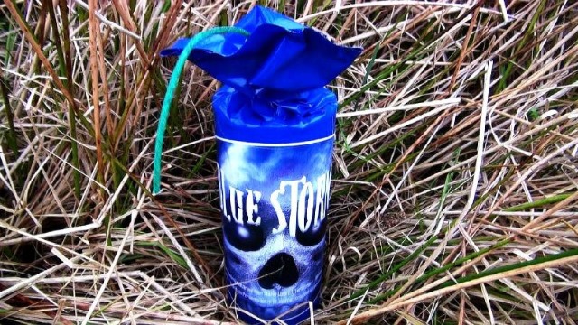 老外找来一个巨型鞭炮实验威力,点燃会发生什么?一起了解下