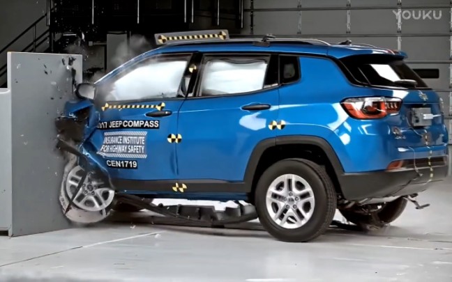 2017款JEEP指南者 正面25%碰撞测试