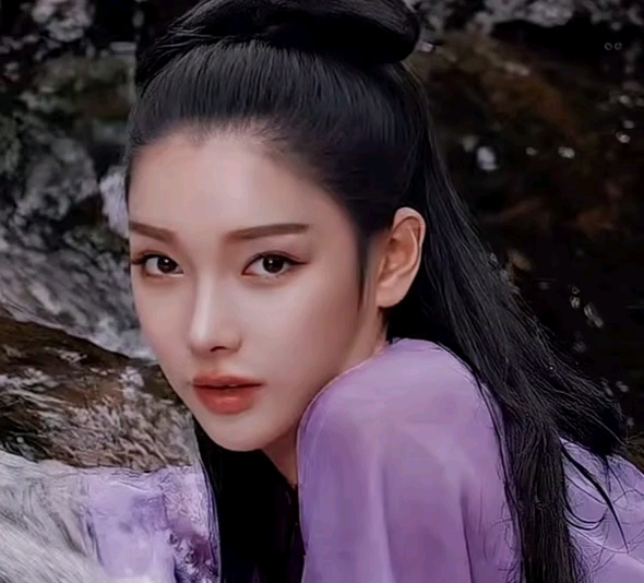 ...伪娘蛇女蓝熙曾是女装大佬反串表演夜场钢管舞工作人员演过超能女仆