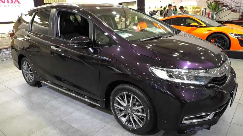 实拍本田2019款SHUTTLE,传说中的飞度旅行版,还是混合动力!