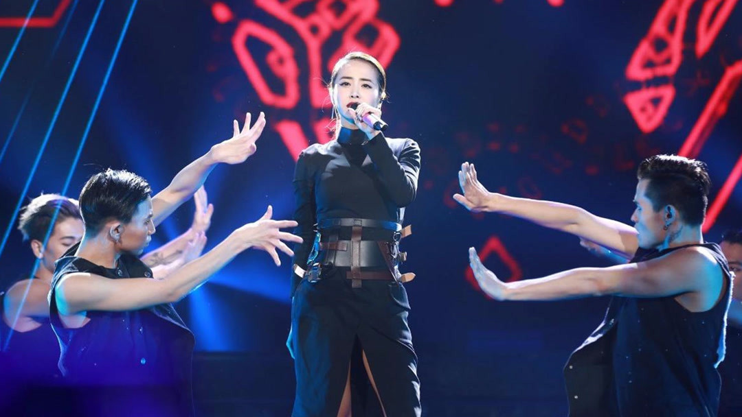 蔡依林凭借这首歌成为乐坛小天后，原来是周杰伦写的，太好听了