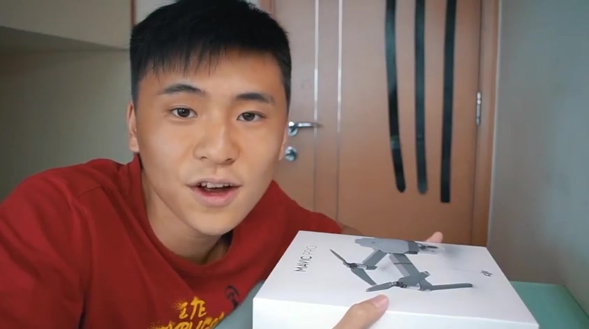 DJI无人机开箱视频