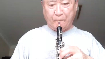 练习双簧管独奏曲《牧羊姑娘》
