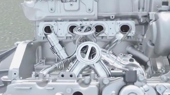 4.4T-V8双涡轮增压引擎工作原理