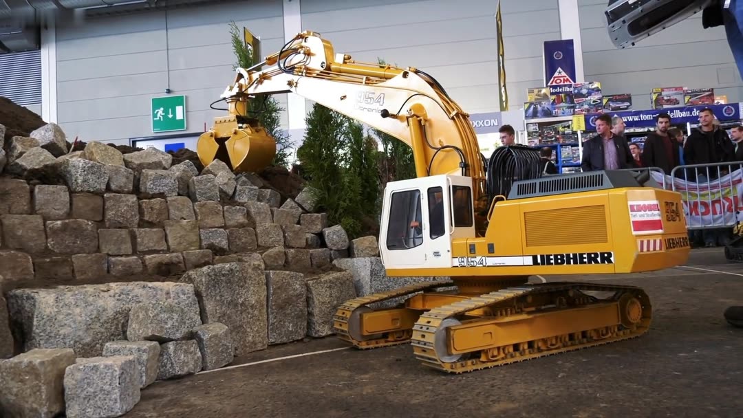 令人爱不释手的微缩模型:制作效果逼真的工程机械装备