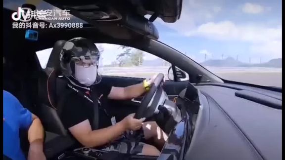 #2021 UNI赛道体验日#各路大咖齐聚UNI TRACK现场直击2022款UNI-T