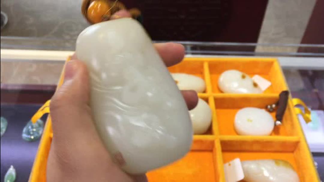 专家教您三分钟鉴赏和田玉!