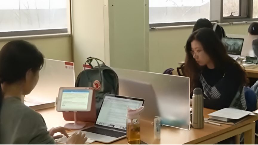 AI代写论文?福大等多所高校明确:严查!