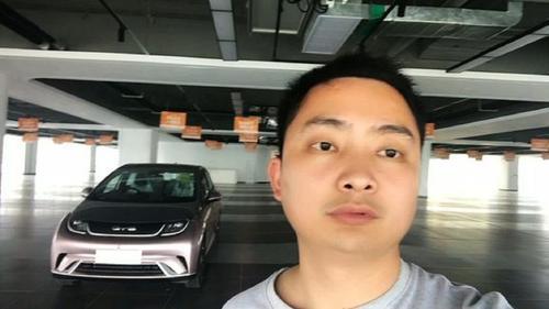 比亚迪海豚405km时尚版,中国电动钢炮,颜值高大空间,科技智能