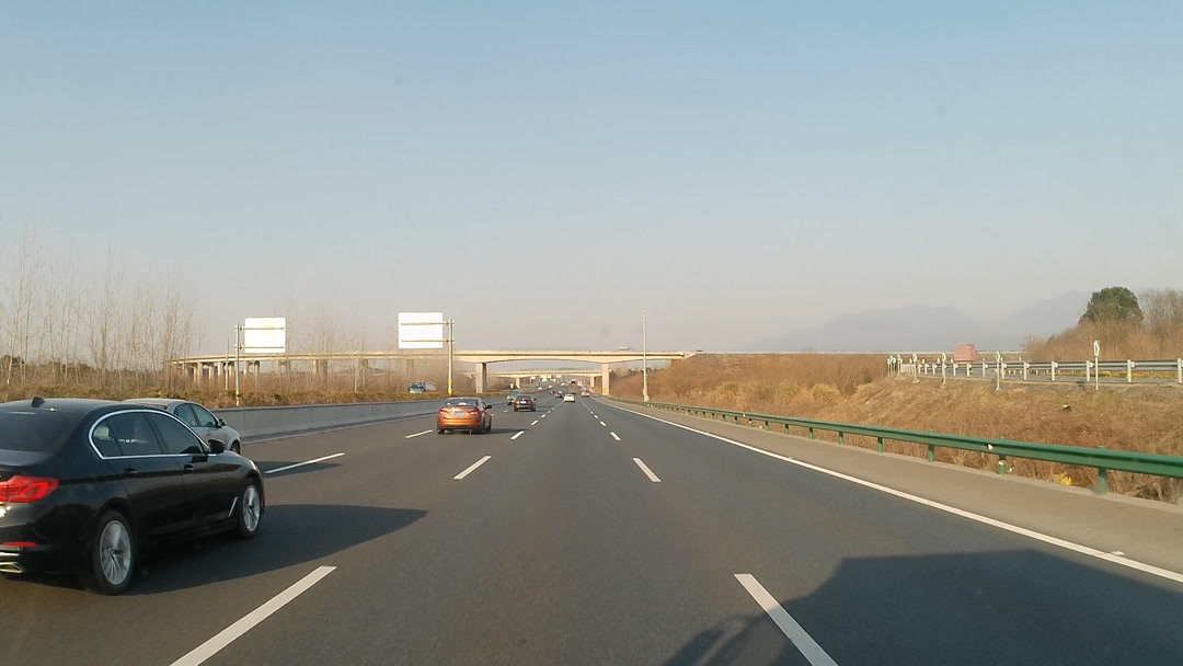 高速公路上实测汽车行车记录仪效果怎么样