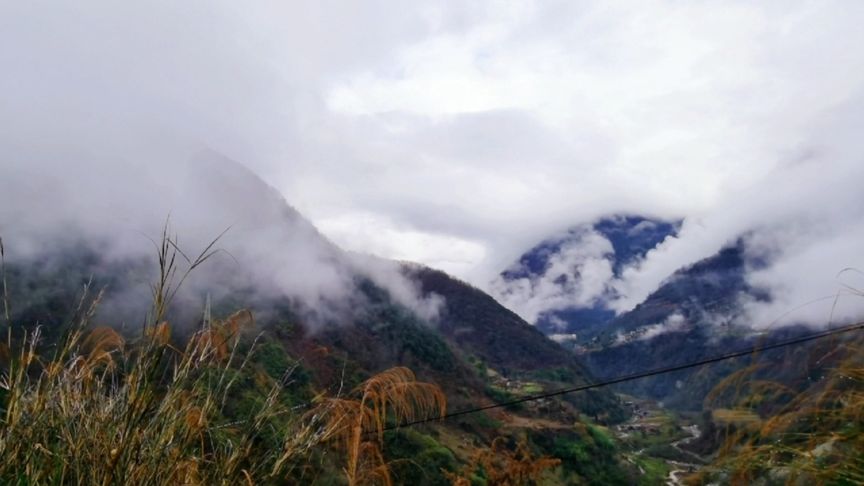 元宵节的清晨我在泸定县磨西古镇遇见了最美风景