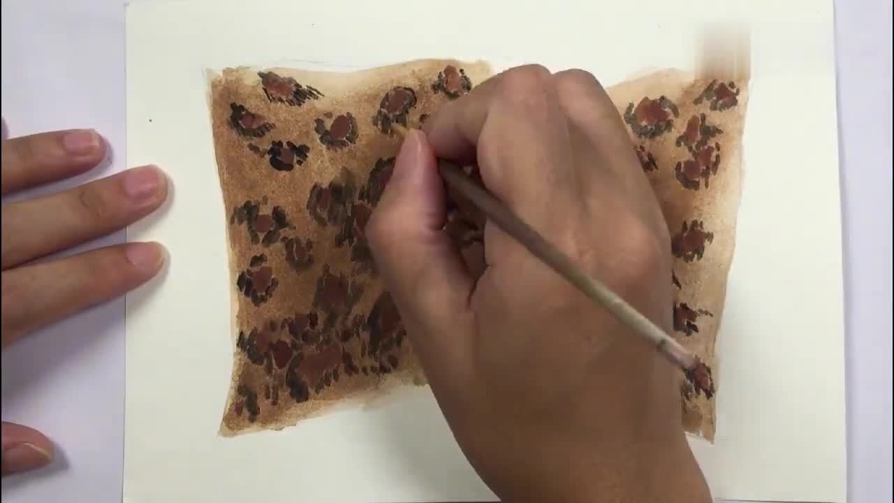 服装设计技法水彩画手绘面料之 豹纹图案