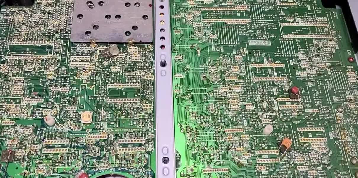 修复一台松下AG-6200录像机编辑机,该机机芯错位,屏幕电路板断