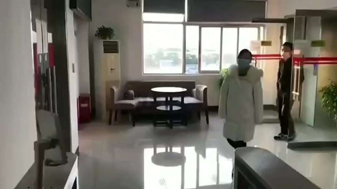 测温人脸识别一体机