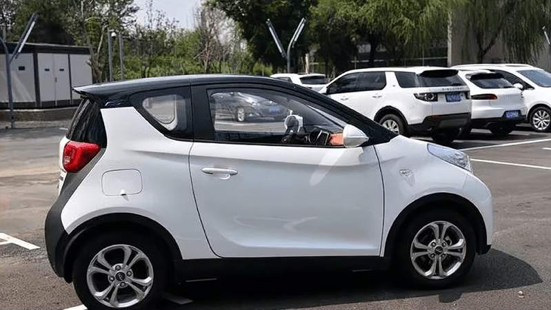 不限行、不罚款、不扣车,老年代步车迎来人性化管理,举双手赞成