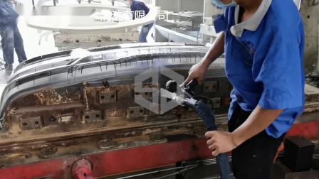 注塑模具干冰清洗 清洗过程是无损伤的 注塑模具清洗干净 提高生产力