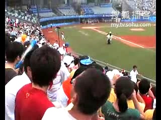 北京奥运福娃表演1